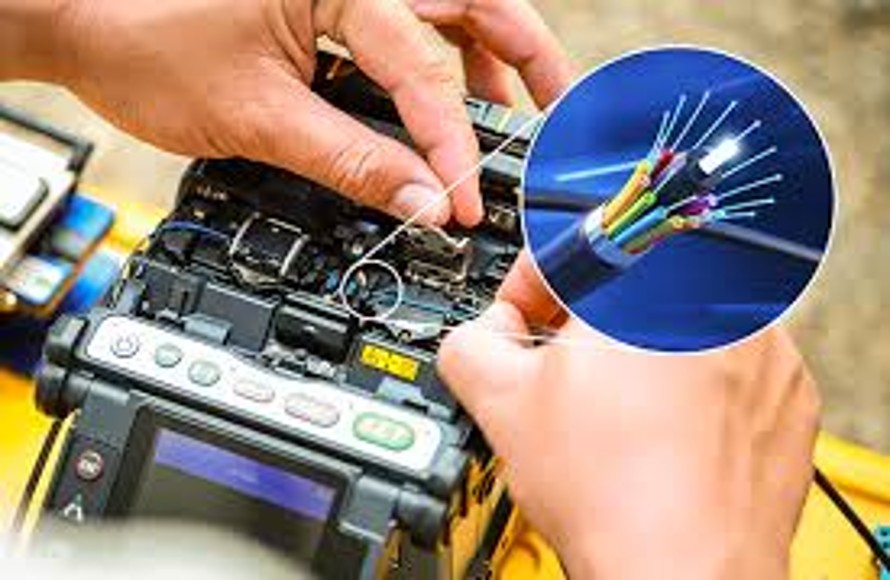 SPLICING | D3 Teknologi Telekomunikasi